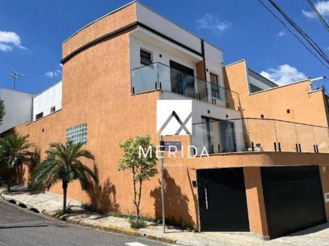 Sobrado com 3 dormitórios à venda, 258 m² por R$ 2.200.000,00 Olímpico São Caetano do Sul/SP