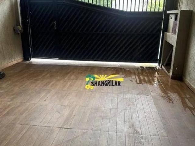 Sobrado com 3 dormitórios à venda, 258 m² por R$ 640.000,00 Vila Aquilino Santo André/SP