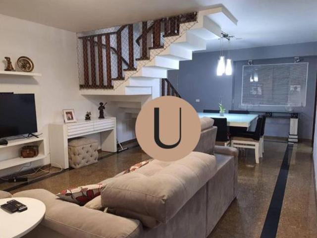 Sobrado com 3 dormitórios à venda, 258 m² por R$ 818.000,00 Centro São Bernardo do Campo/SP