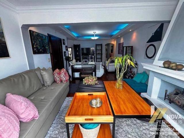 Sobrado com 3 dormitórios à venda, 259 m² por R$ 900.000,00 Parque Terra Nova II São Bernardo do