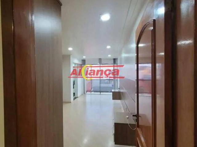 Sobrado com 3 dormitórios à venda, 250 m² Gopouva Guarulhos/SP