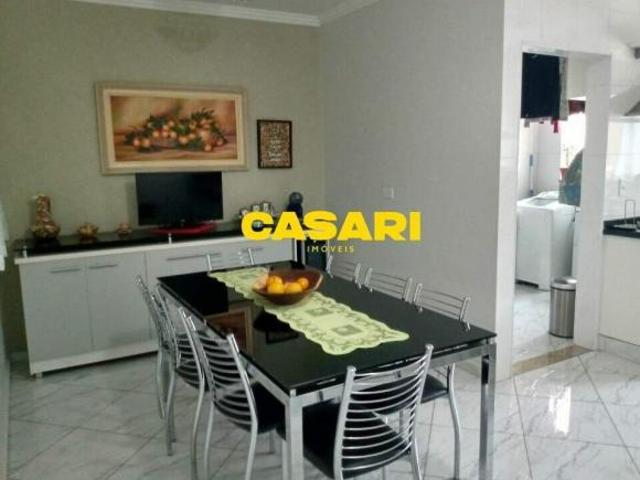 Sobrado com 3 dormitórios à venda, 250 m² Nova Petrópolis São Bernardo do Campo/SP