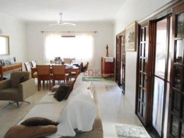 Sobrado com 3 dormitórios à venda, 250 m² por R$ 1.800.000,00 Centro Ubatuba/SP