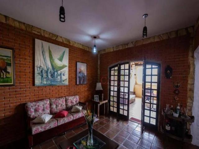 Sobrado com 3 dormitórios à venda, 250 m² por R$ 740.000,00 Parque das Paineiras São Paulo/SP
