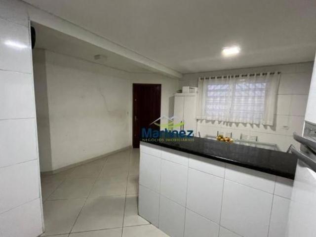 Sobrado com 3 dormitórios à venda, 250 m² por R$ 795.000 Parque São Lucas São Paulo/SP