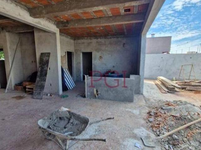 Sobrado com 3 dormitórios à venda, 250 m² por R$ 850.000 L 10 Ribeirão Preto/SP