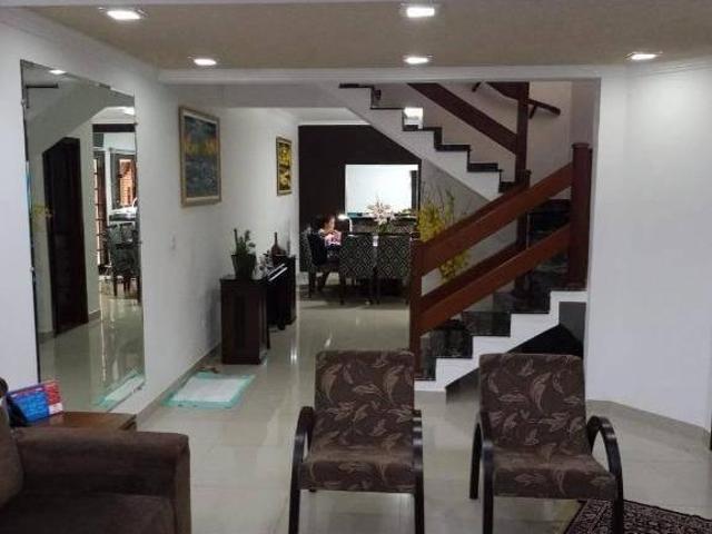 Sobrado com 3 dormitórios à venda, 250 m² por R$ 949.000,00 Jardim Santa Clara Guarulhos/SP