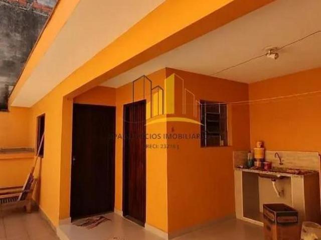 Sobrado com 3 dormitórios à venda, 250 m² por R$ 950.000 Vila Nhocune São Paulo/SP