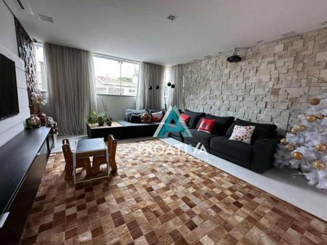 Sobrado com 3 dormitórios à venda, 250 m² Vila Scarpelli Santo André/SP