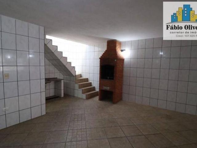 Sobrado com 3 dormitórios à venda, 253 m² por R$ 760.000,00 Vila Vitória Santo André/SP