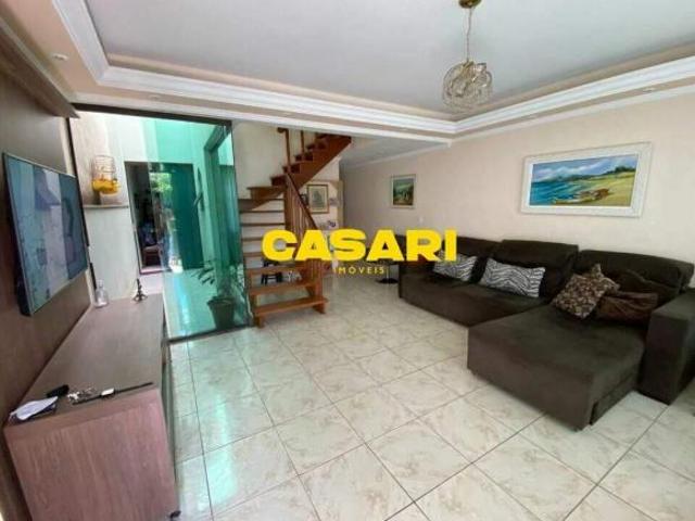 Sobrado com 3 dormitórios à venda, 264 m² Jardim Las Vegas Santo André/SP