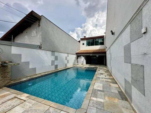 Casa com piscina com 3 quartos à venda, 264 m² por R$ 899.000 Jardim Nossa Senhora do Carmo Amer
