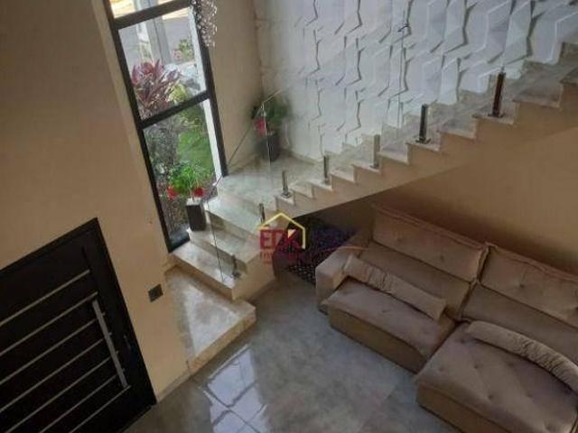 Sobrado com 3 dormitórios à venda, 267 m² por R$ 1.440.000 Parque Vera Cruz Tremembé/SP