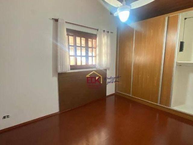 Sobrado com 3 dormitórios à venda, 267 m² por R$ 1.100.000,00 Campos Elíseos Taubaté/SP