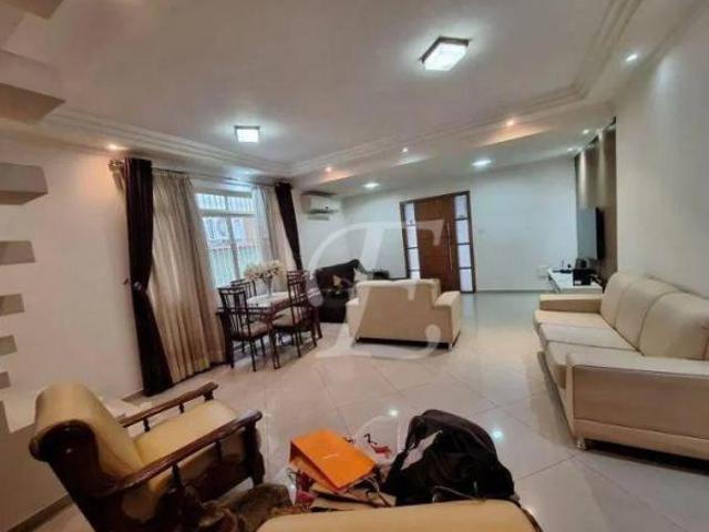 Sobrado com 3 dormitórios à venda, 268 m² por R$ 1.171.000,00 Santos Santos/SP