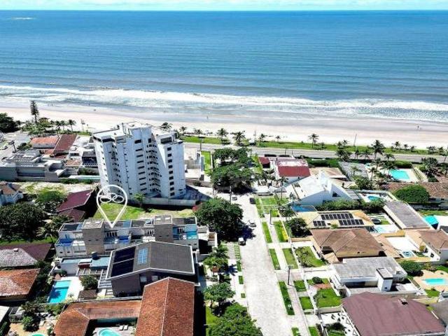 Sobrado com 3 dormitórios à venda, 269 m² por R$ 1.790.000,00 Centro Guaratuba/PR