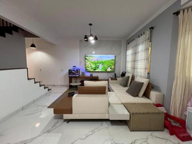Sobrado com 3 dormitórios à venda, 260 m² por R$ 1.250.000,00 Vila Scarpelli Santo André/SP