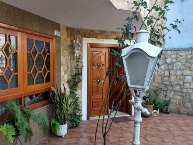 Sobrado com 3 dormitórios à venda, 260 m² por R$ 1.350.000,00 Jardim Santa Clara Guarulhos/SP