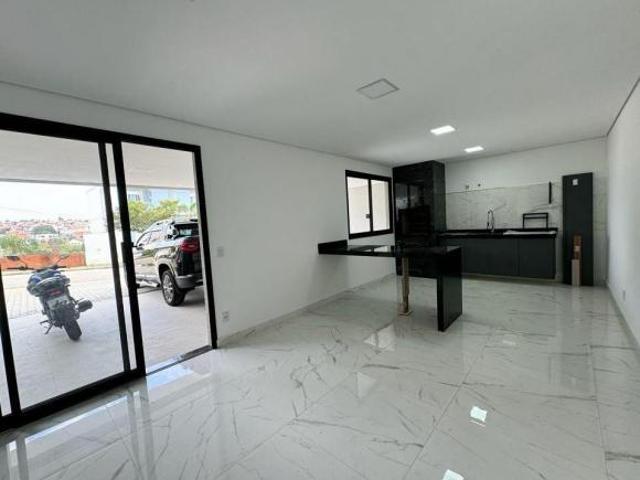 Sobrado com 3 dormitórios à venda, 260 m² por R$ 1.390.000,00 Ibiti Reserva.