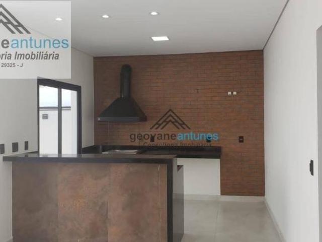 Sobrado com 3 dormitórios à venda, 260 m² por R$ 2.050.000,00 Condomínio Ibiti Royal Park Soroca