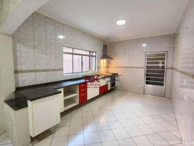 Sobrado com 3 dormitórios à venda, 260 m² por R$ 650.000 Residencial União São José dos Campos/S