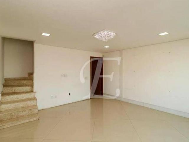 Sobrado com 3 dormitórios à venda, 260 m² por R$ 900.000,00 Vila Nivi São Paulo/SP
