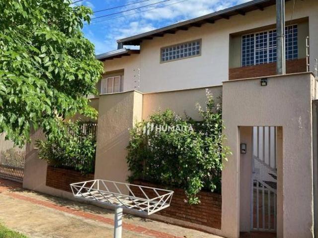 Sobrado com 3 dormitórios à venda, 262 m² por R$ 695.000,00 San Fernando Londrina/PR