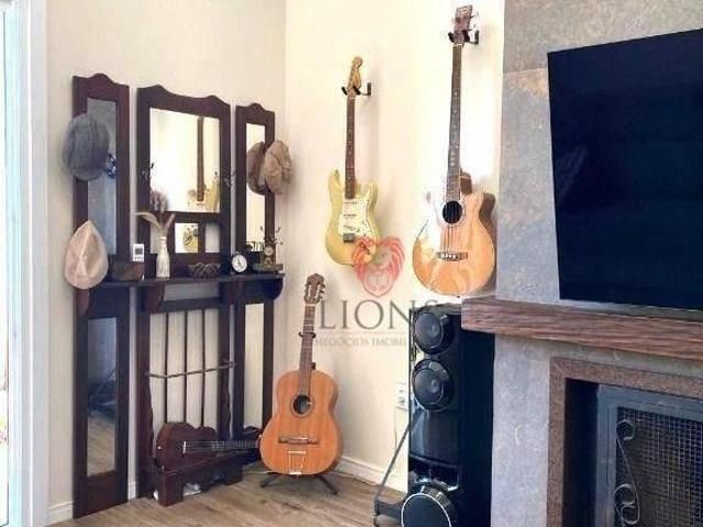 Sobrado com 3 dormitórios à venda, 263 m² por R$ 2.297.000,00 Centro Gravataí/RS