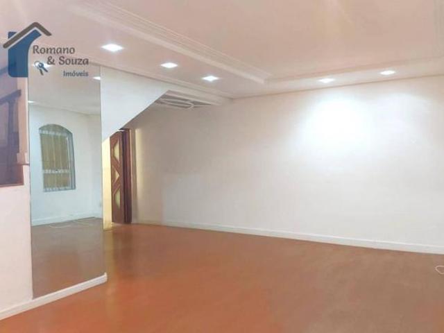 Sobrado com 3 dormitórios à venda, 263 m² por R$ 799.000,00 Vila Galvão Guarulhos/SP
