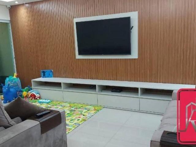 Sobrado com 3 dormitórios à venda, 275 m² por R$ 1.300.000,00 Jardim do Mar São Bernardo do Camp