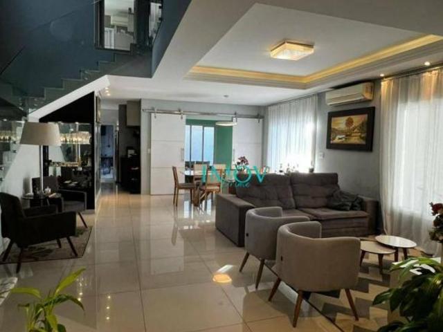 Sobrado com 3 dormitórios à venda, 275 m² por R$ 2.350.000,00 Villa Branca Jacareí/SP