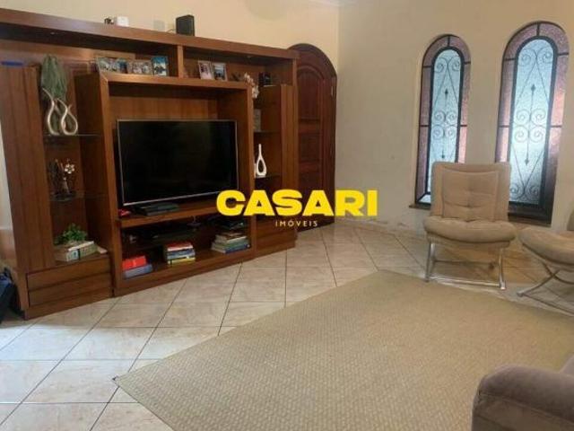 Sobrado com 3 dormitórios à venda, 276 m² Ferrazópolis São Bernardo do Campo/SP