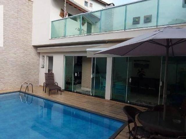 Sobrado com 3 dormitórios à venda, 276 m² por R$ 2.300.000,00 Jardim Textil São Paulo/SP