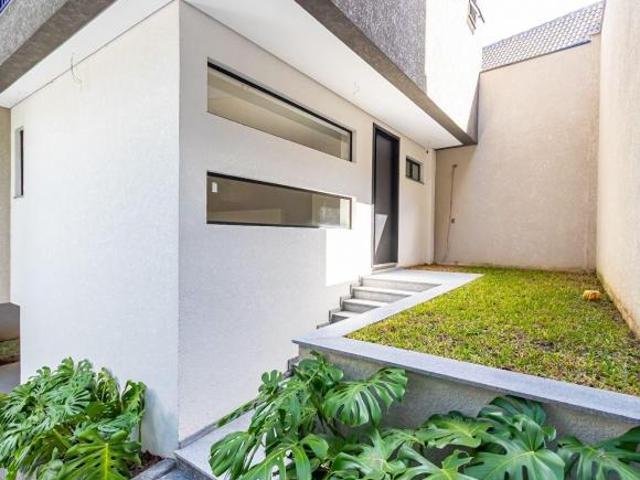 Sobrado com 3 dormitórios à venda, 278 m² por R$ 1.795.000,00 Ahú Curitiba/PR