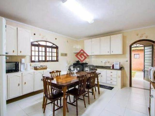 Sobrado com 3 dormitórios à venda, 278 m² por R$ 901.000,00 Vila Valparaíso Santo André/SP