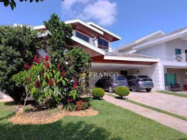 Sobrado com 3 dormitórios à venda, 270 m² Condomínio Taubaté Village Taubaté/SP