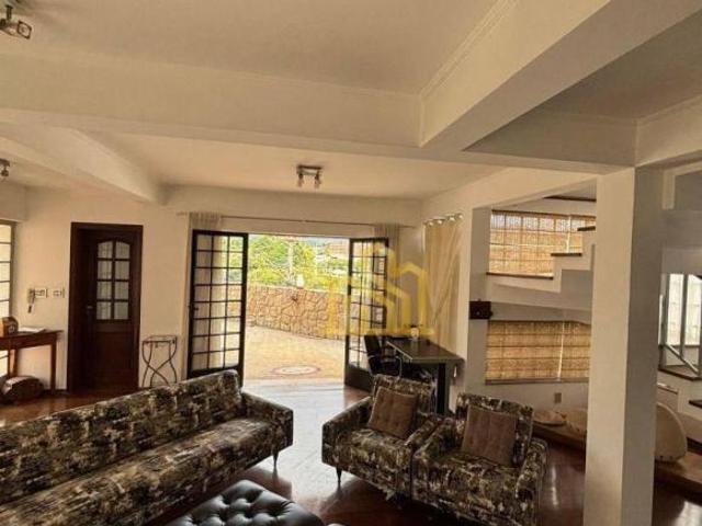 Sobrado com 3 dormitórios à venda, 270 m² por R$ 1.400.000,00 Vila Junqueira Atibaia/SP