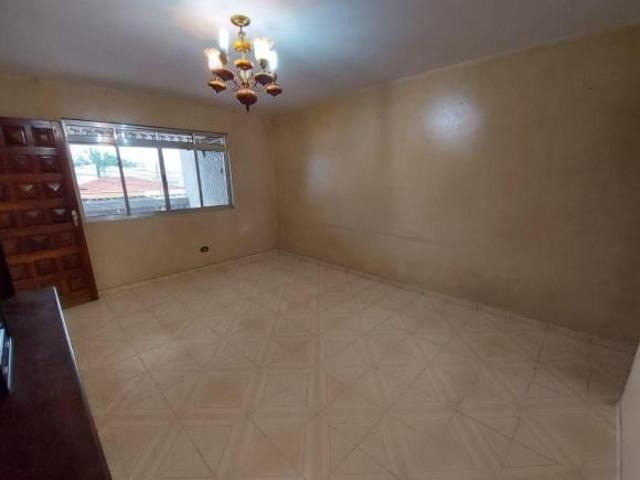 Sobrado com 3 dormitórios à venda, 270 m² por R$ 734.400,00 Parque Jaçatuba Santo André/SP