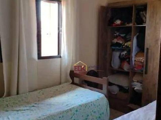 Sobrado com 3 dormitórios à venda, 271 m² por R$ 583.000 Jardim Ismênia São José dos Campos/SP