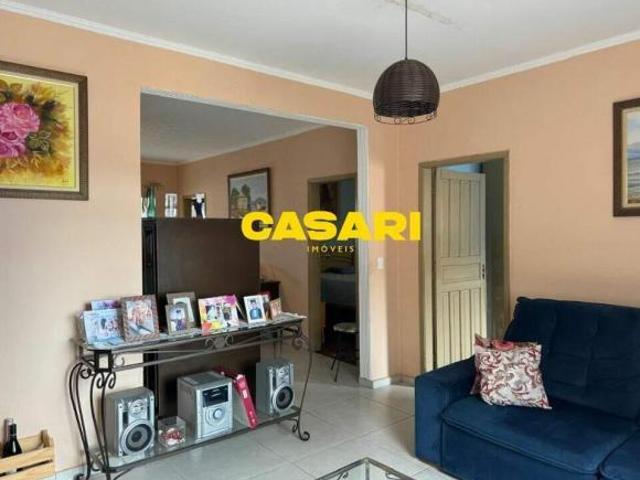 Sobrado com 3 dormitórios à venda, 271 m² Vila Nogueira Diadema/SP