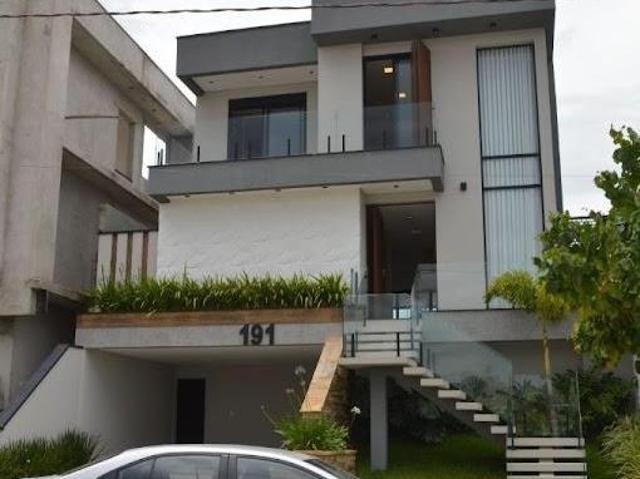 Sobrado com 3 dormitórios à venda, 285 m² por R$ 2.150.000,00 Residencial Fazenda Casa Grande Ta