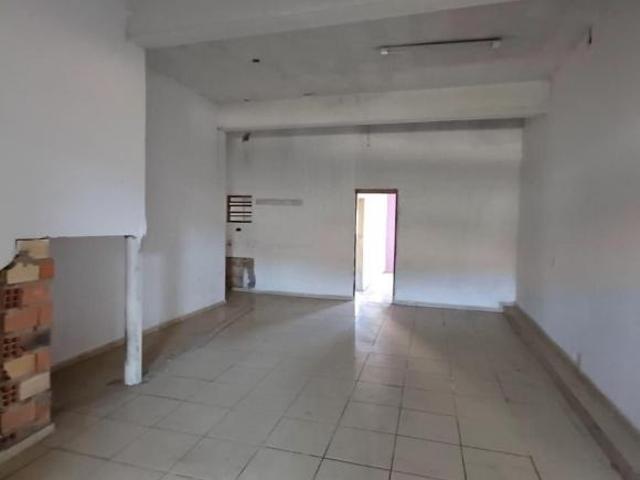 Sobrado com 3 dormitórios à venda, 287 m² por R$ 380.000 Jardim São Guilher.