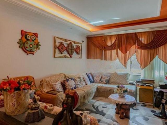 Sobrado com 3 dormitórios à venda, 287 m² por R$ 830.000,00 Vila Curuçá Santo André/SP