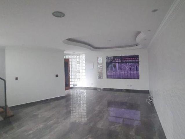 Sobrado com 3 dormitórios à venda, 280 m² por R$ 1.000.000,00 Jardim Paraventi Guarulhos/SP