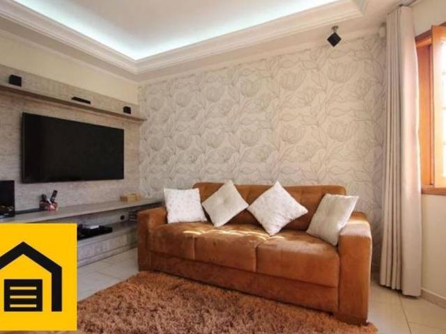 Sobrado com 3 dormitórios à venda, 280 m² por R$ 1.200.000,00 Parque São Vicente Mauá/SP