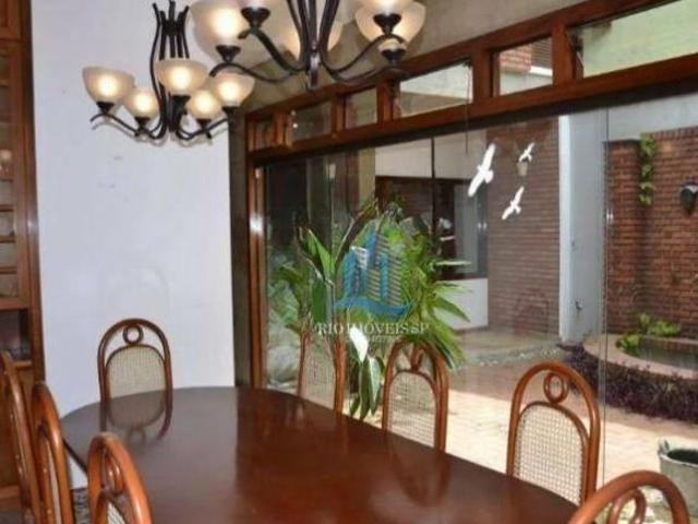 Sobrado com 3 dormitórios à venda, 280 m² por R$ 2.120.000,00 Barcelona São Caetano do Sul/SP