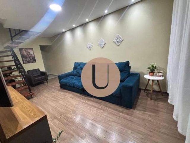Sobrado com 3 dormitórios à venda, 280 m² por R$ 750.000,00 Paulicéia São Bernardo do Campo/SP