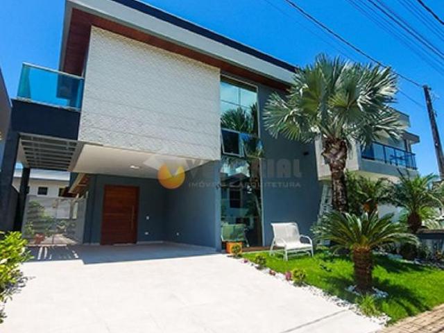 Sobrado com 3 dormitórios à venda, 283 m² por R$ 2.400.000,00 Massaguaçu Caraguatatuba/SP