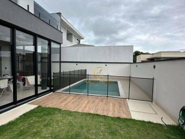 Sobrado com 3 dormitórios à venda, 283 m² por R$ 2.400.000,00 Condomínio Verana São José dos Cam