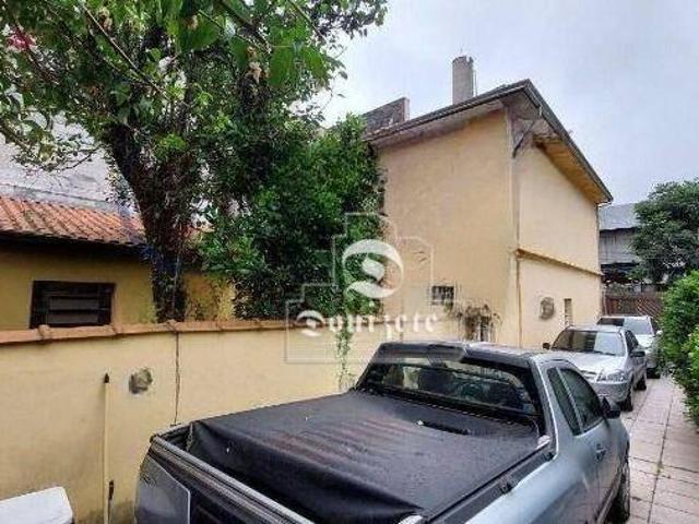 Sobrado com 3 dormitórios à venda, 295 m² por R$ 948.000,00 Jardim Santo André/SP